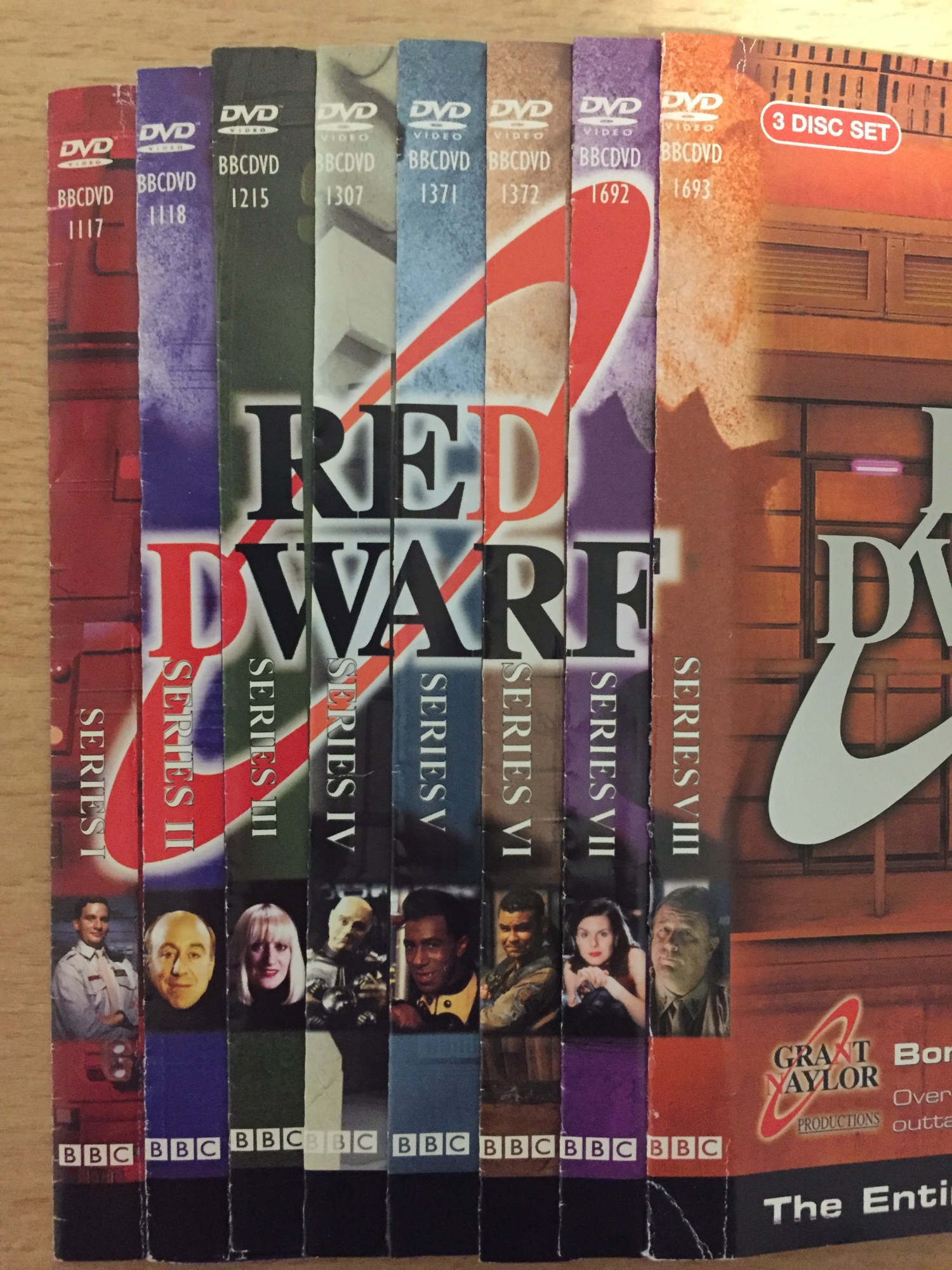 Red Dwarf – Series 1-8 – Blu-ray Box Set Review – Well Eye Never